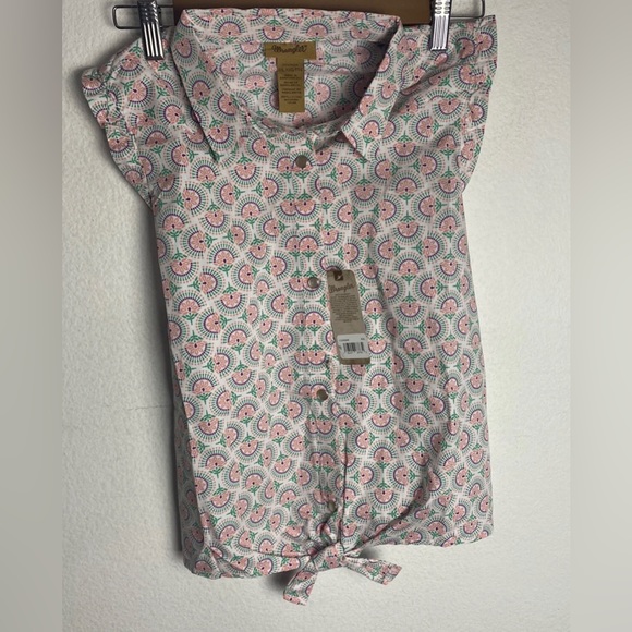 Wrangler | Shirts & Tops | Wrangler Girls Xxl Flower Top Green Pink And ...